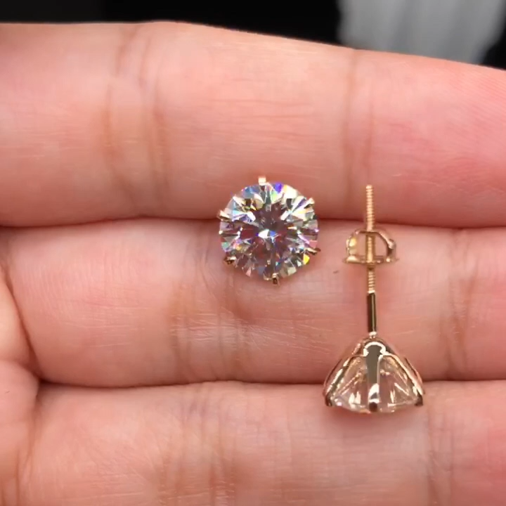 Elegant Tera Gold Drop Earrings – Olivia Sophia